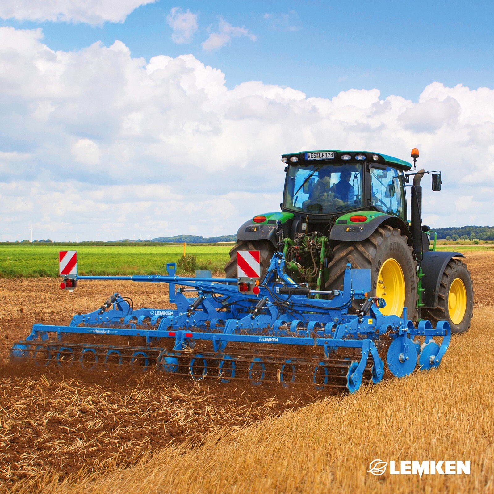 Solitair 9+ Duo with divided seed hopper | LEMKEN